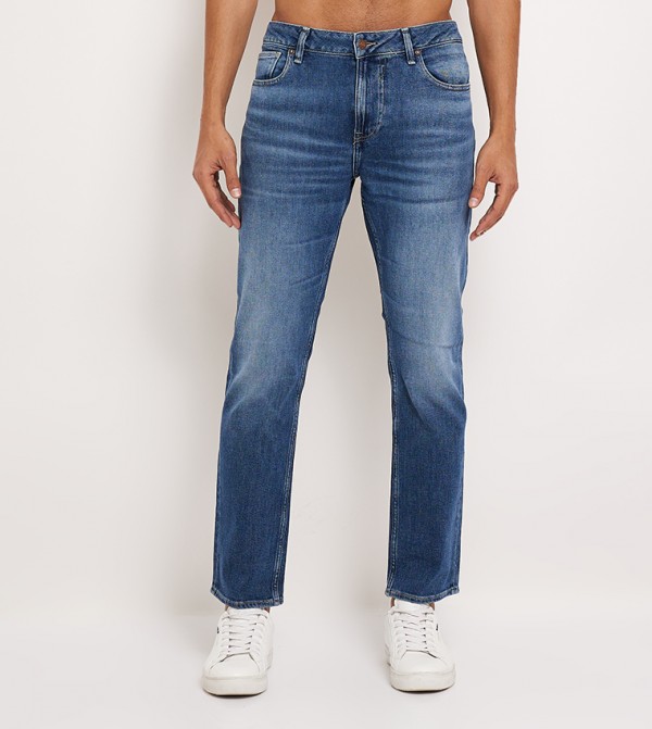 Buy Levi's 511 Mid Rise Slim Fit Jeans In Indigo | 6thStreet Saudi Arabia