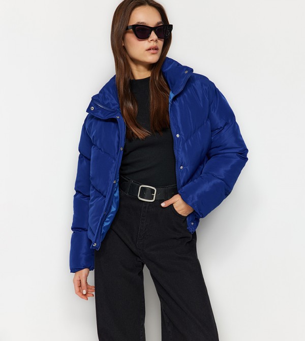 Buy Trendyol Quilted Long Sleeves Puffer Jacket In Indigo | 6thStreet Kuwait