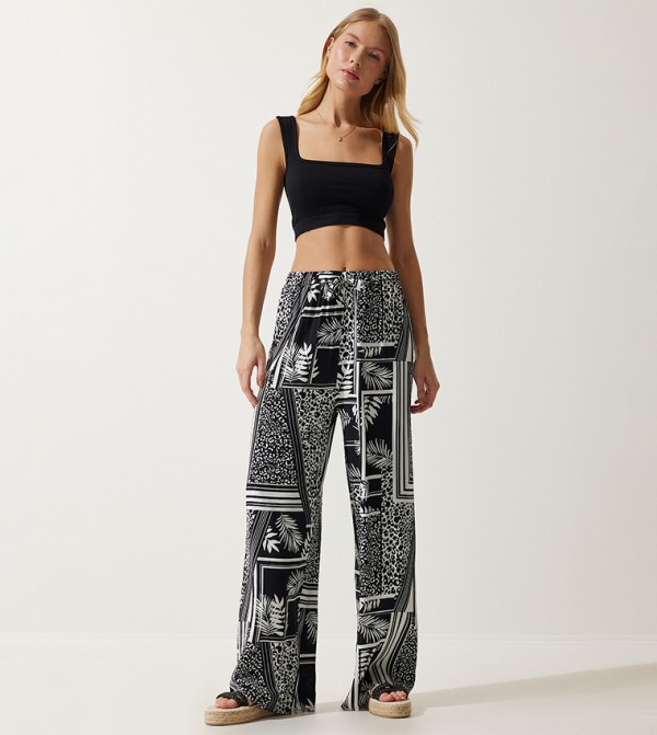 Buy Happiness İstanbul Patterned Wide Leg Pants In Multiple Colors ...