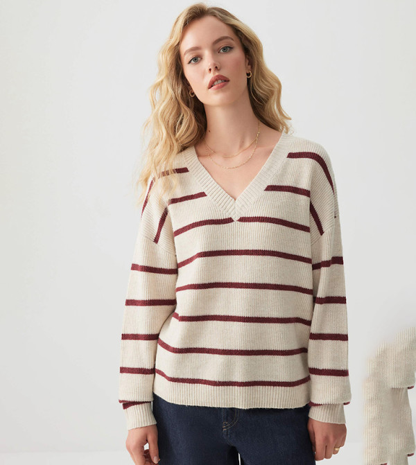 Buy Ardene Ribbed V Neck Sweater In Multiple Colors | 6thStreet Saudi ...
