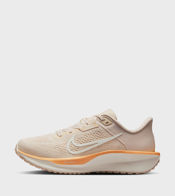 Buy Nike QUEST 6 Lace Up Running Shoes In Tan | 6thstreet Saudi Arabia