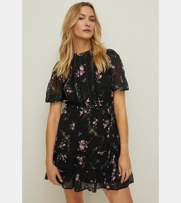 Buy Oasis Lace Trim Floral Chiffon Skater Dress In Black | 6thStreet Qatar
