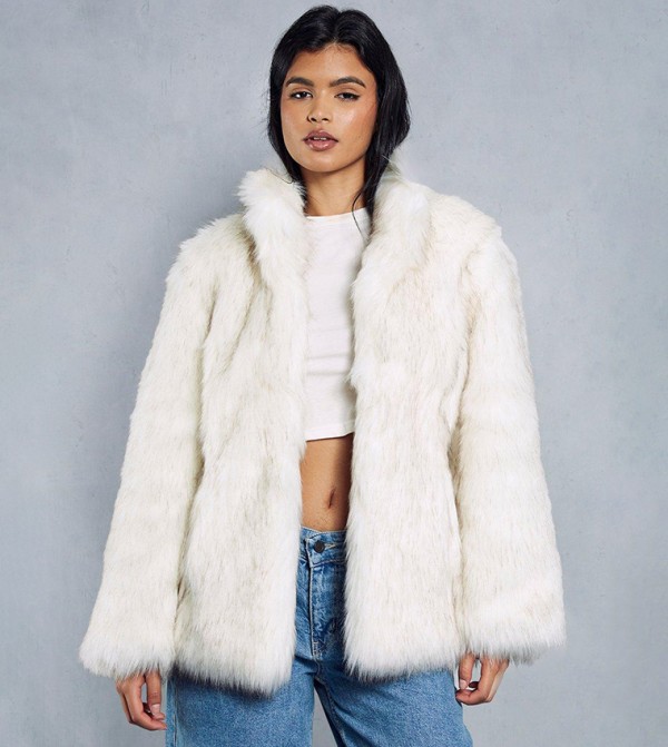Buy MissPap Premium Collared Faux Fur Coat In Natural | 6thStreet Saudi ...