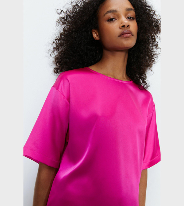 Buy Warehouse Relaxed Fit Boxy Satin T Shirt In Pink | 6thStreet Qatar