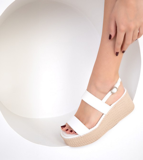 Buy SOHO Rope Detail Slingback Wedges In White | 6thStreet UAE