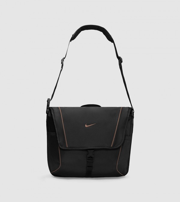 Buy Nike NSW Essentials Messenger Bag Su In Black | 6thStreet UAE