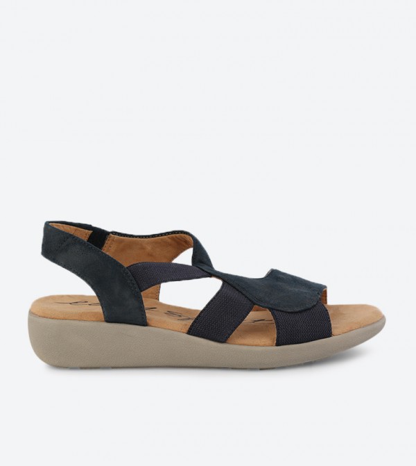 Buy Easy Spirit Kalayla Sandals Navy In Navy | 6thStreet Bahrain