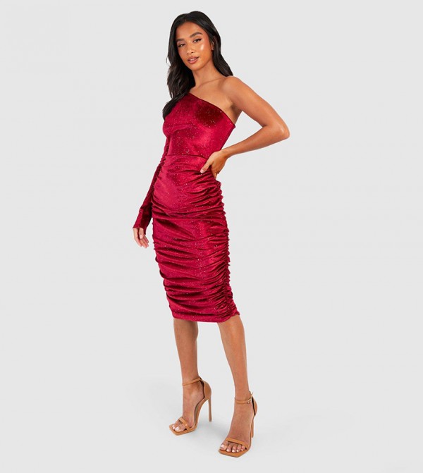 Buy Boohoo Petite One Shoulder Glitter Velvet Midi Dress In Berry ...
