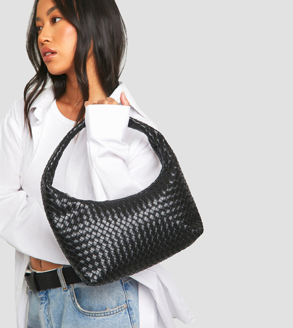 Buy Boohoo Woven Shoulder Bag In Black | 6thStreet UAE