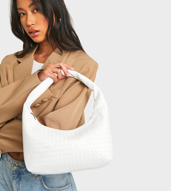 Buy Boohoo Woven Shoulder Bag In White | 6thStreet UAE