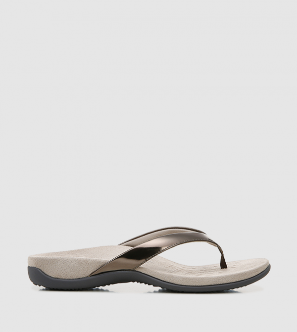 Buy Vionic DILLON Round Toe Comfort Sandals In Grey | 6thStreet Saudi ...