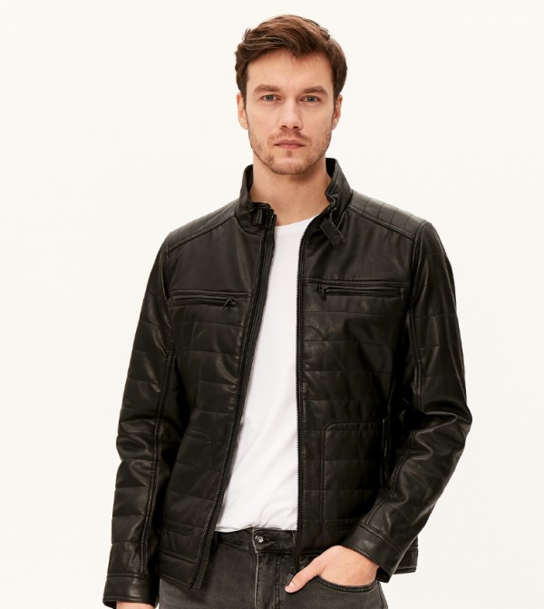 Buy LC Waikiki Woven Jacket Black In Black | 6thStreet UAE