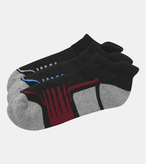 Buy HIS & HERS Pack Of 3 Casual Socks In Multiple Colors | 6thStreet Qatar