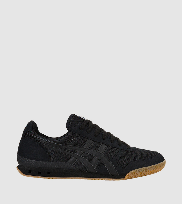 Buy Onitsuka Tiger Traxy Trainer Low Top Sneakers In Black | 6thStreet ...