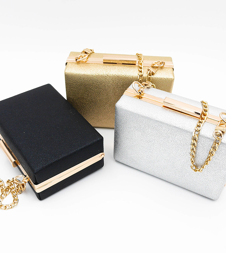 Buy The Cruze Shop Daisy Metallic Box Clutch In Gold | 6thStreet UAE