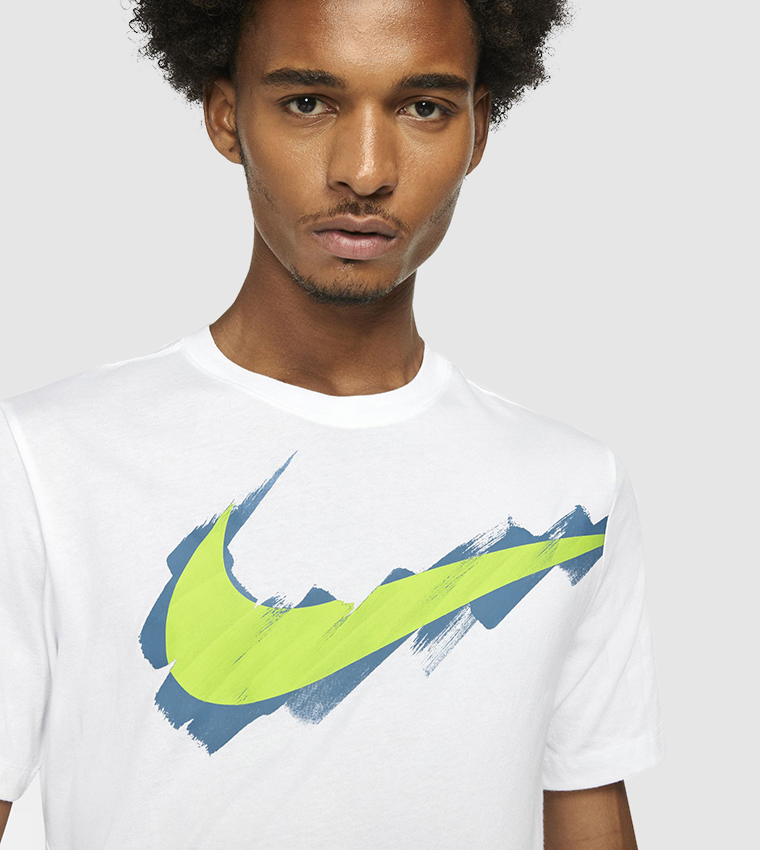 Buy Nike M Nike Dri Fit Logo Top In White | 6thStreet UAE