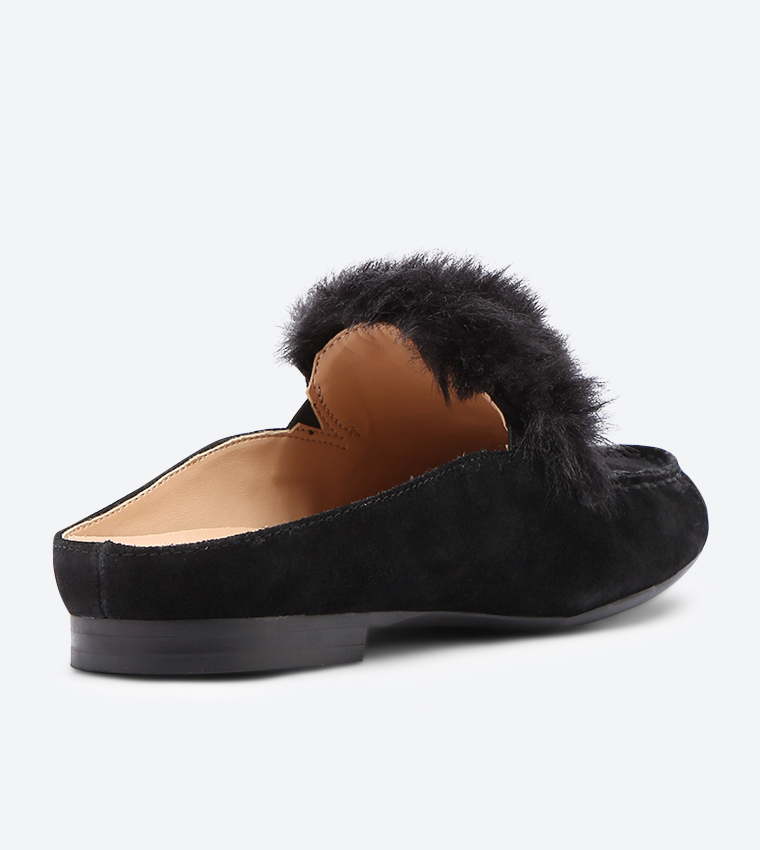 Buy Easy Spirit Crandi Mules Black ESCRANDI In Black | 6thStreet Saudi ...