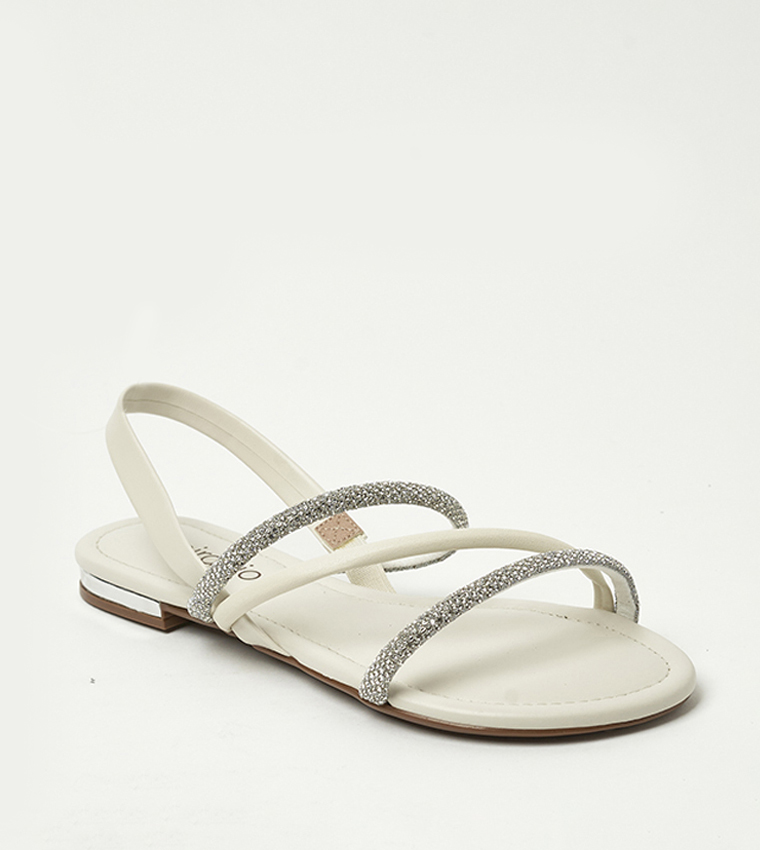 Buy Beira Rio THALIA Embellished Flat Sandals In Beige | 6thStreet Bahrain