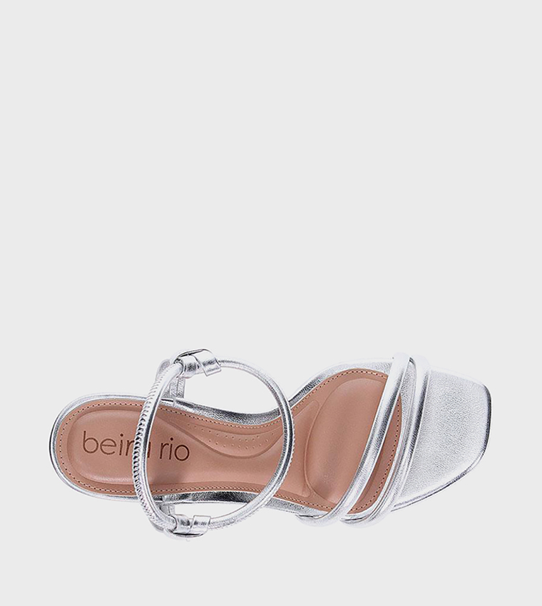 Buy Beira Rio FREYJA Block Heel Sandals In Silver | 6thStreet UAE