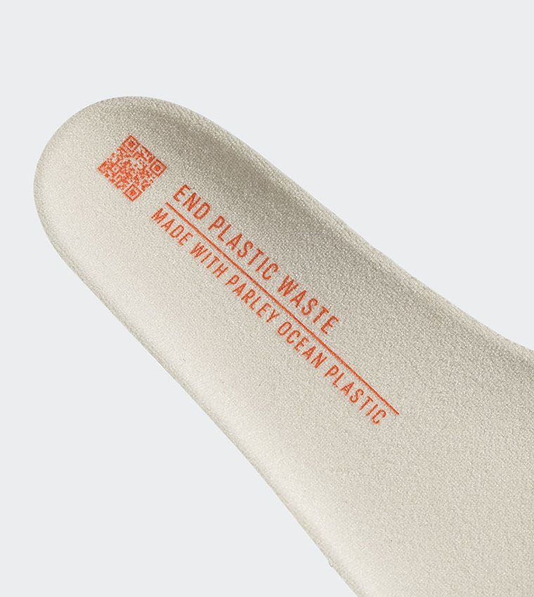 اشتري اديداس حذاء جري ألترا بوست 22 بلون بيج | 6ستريت المملكة العربية ...