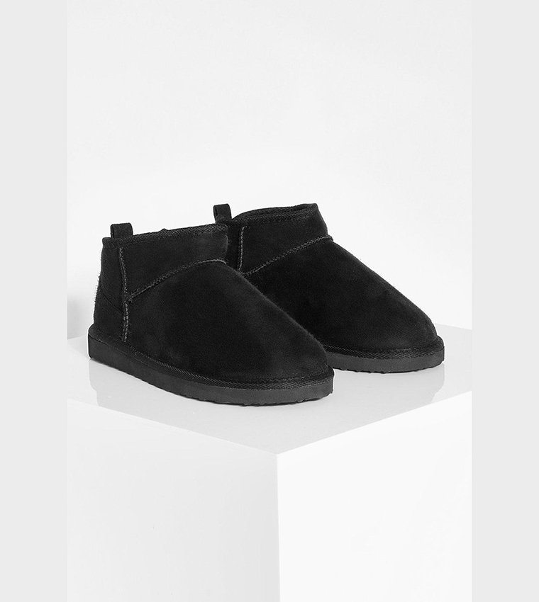 Buy Boohoo Ultra Mini Cosy Boots In Black | 6thStreet UAE