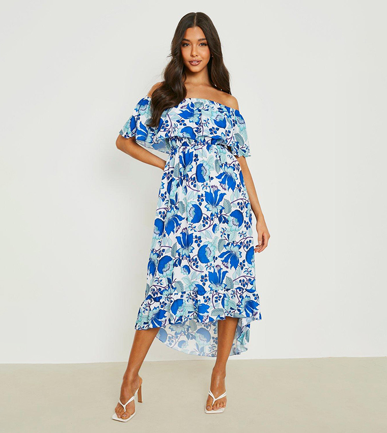 Buy Boohoo Woven Paisley Print Bardot Maxi Dress In Blue | 6thStreet UAE