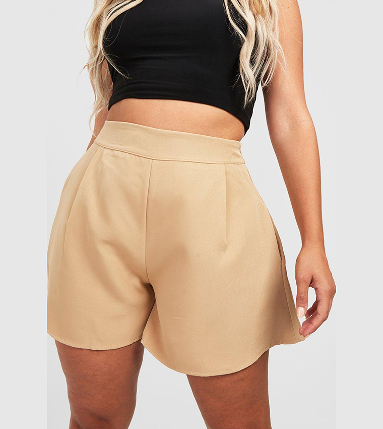 Buy Boohoo Plus Tailored Flippy Shorts In Beige | 6thStreet UAE