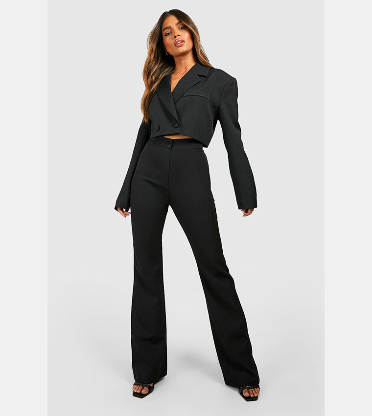 Buy Boohoo Woven Skinny Flared Smart Trousers In Black | 6thStreet ...