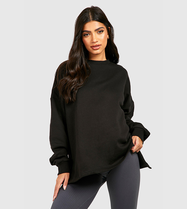Buy Boohoo Maternity Side Split Sweatshirt In Black | 6thStreet Saudi ...