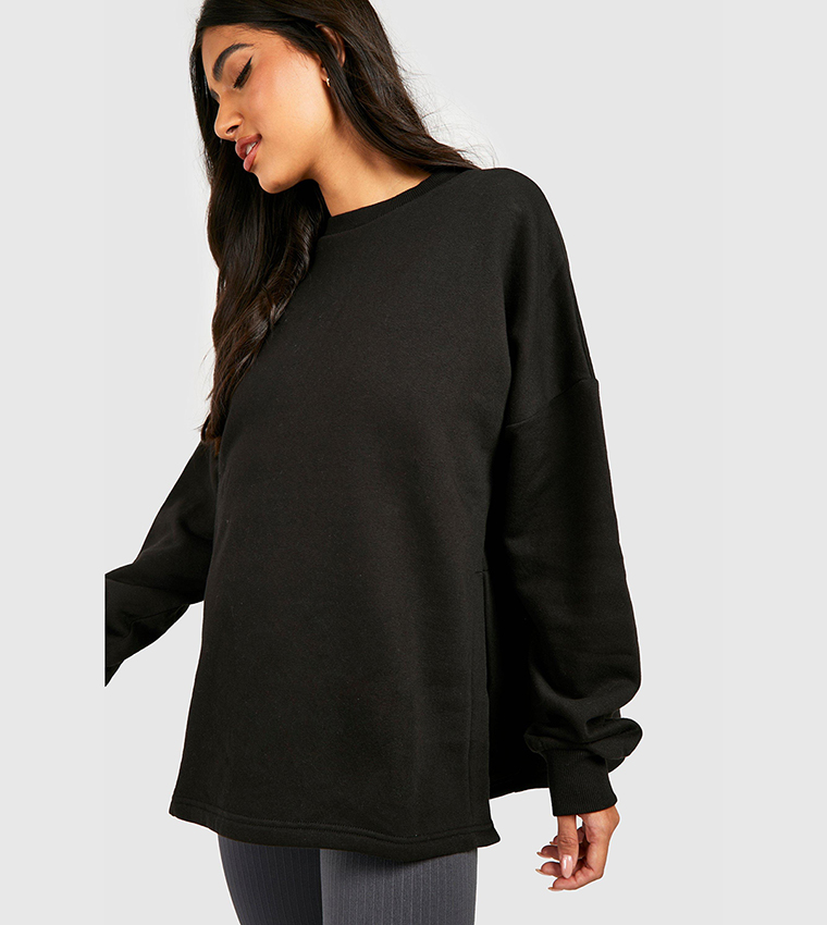 Buy Boohoo Maternity Side Split Sweatshirt In Black | 6thStreet Saudi ...