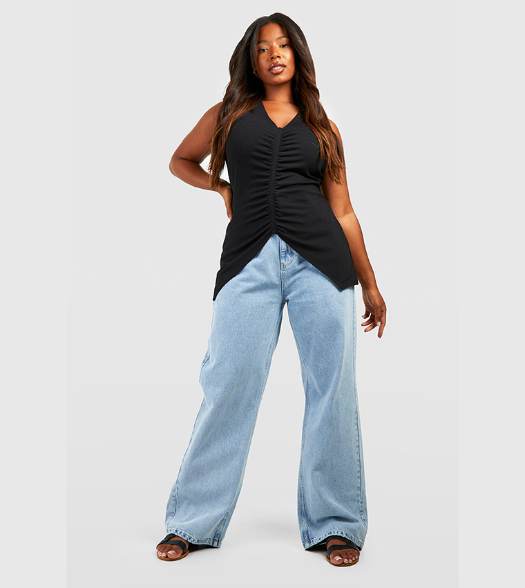 Buy Boohoo Halter Split Front Top In Black | 6thStreet Saudi Arabia