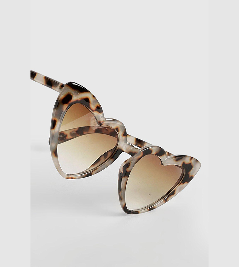 Buy Boohoo Tortoise Shell Heart Sunglasses In Brown | 6thStreet Saudi ...