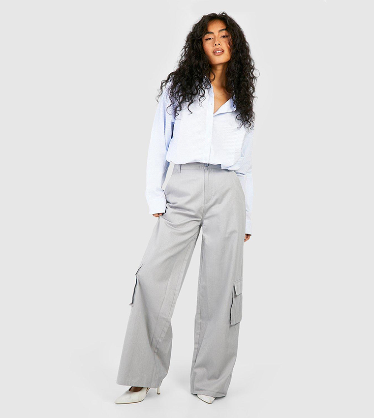 Buy Boohoo Relaxed Fit Twill Cargo Wide Leg Trousers In Grey ...