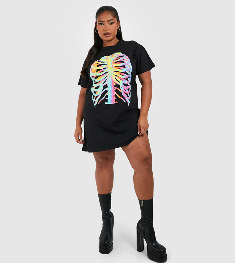 Buy Boohoo Halloween Skeleton T Shirt Dress In Black | 6thStreet UAE