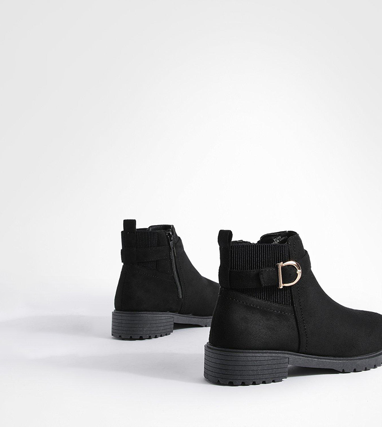 Buy Boohoo Basic Buckle Detail Chelsea Boots In Black | 6thStreet Kuwait