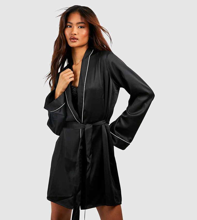 Buy Boohoo Tall Satin Mini Night Robe In Black | 6thStreet UAE