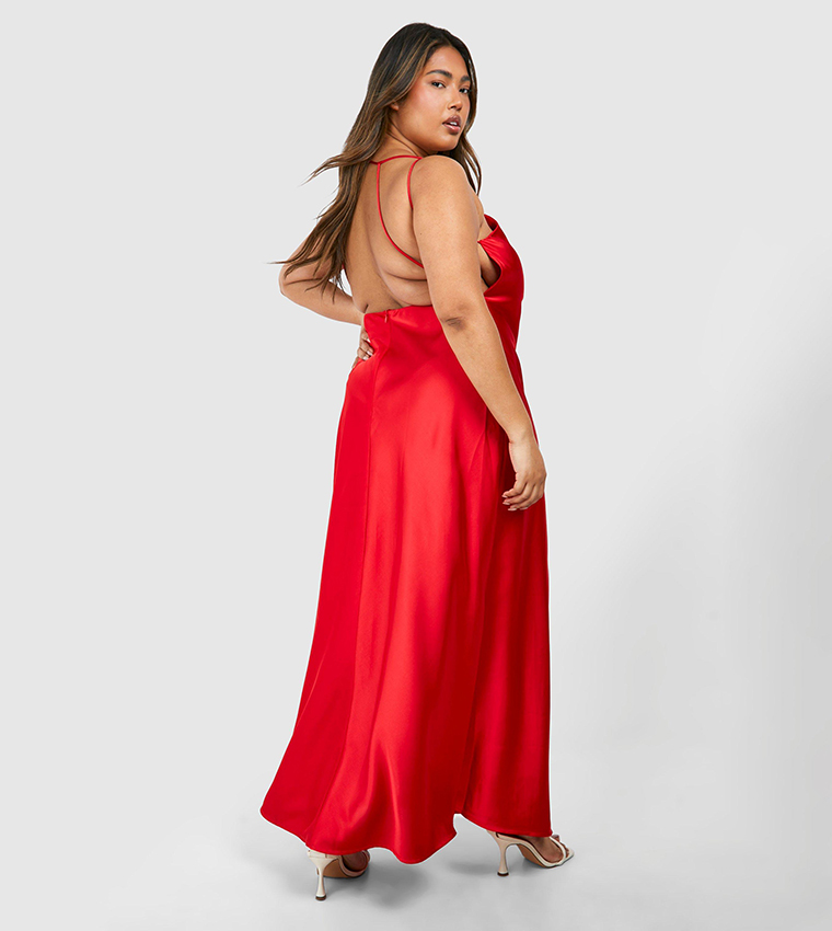 Buy Boohoo Curve Open Back Detail Satin Maxi Dress In Red | 6thStreet ...
