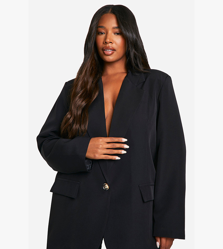 Buy Boohoo Curve Oversized Relaxed Fit Blazer In Black | 6thStreet Bahrain