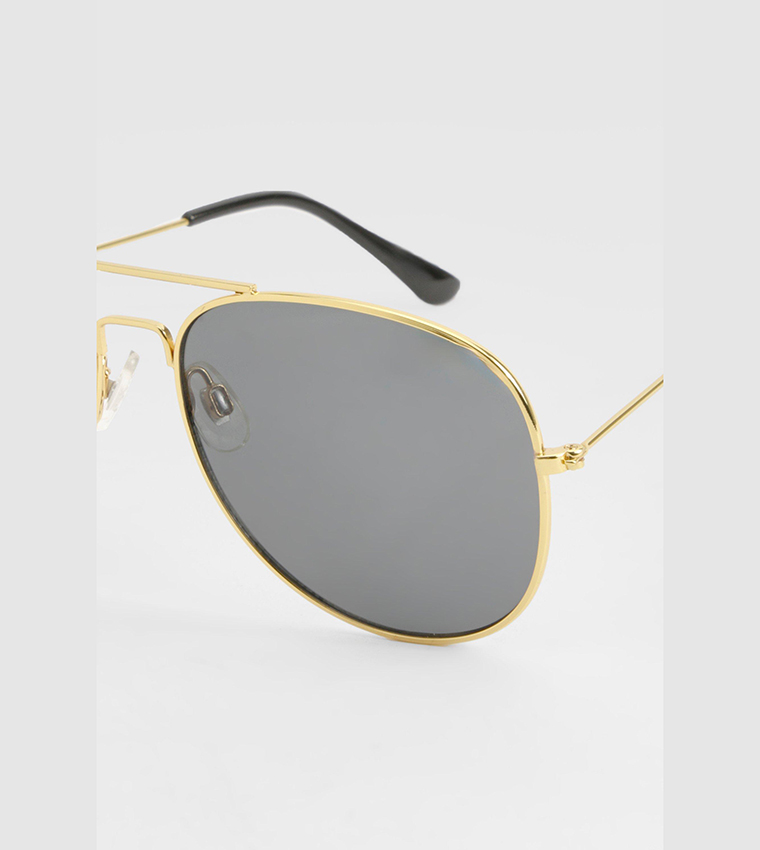 Buy Boohoo Gold Frame Aviator Sunglasses In Gold | 6thStreet Qatar