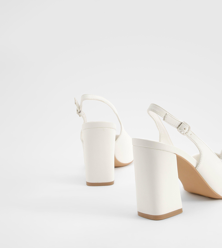 Buy Boohoo Block Heel Slingback Pumps In White | 6thStreet UAE