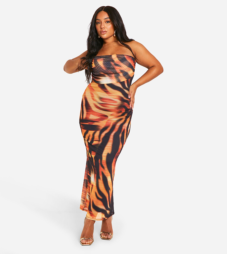 Buy Boohoo Curve Printed Bandeau Midaxi Dress In Brown | 6thStreet UAE