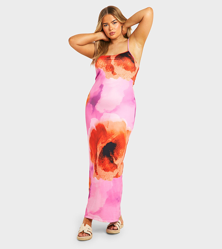 Buy Boohoo Curve Printed Maxi Bodycon Dress In Pink | 6thStreet Bahrain