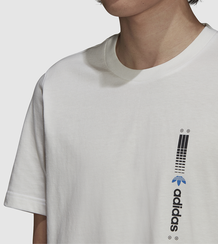 Buy Adidas Graphics Symbol Tee In White | 6thStreet Qatar