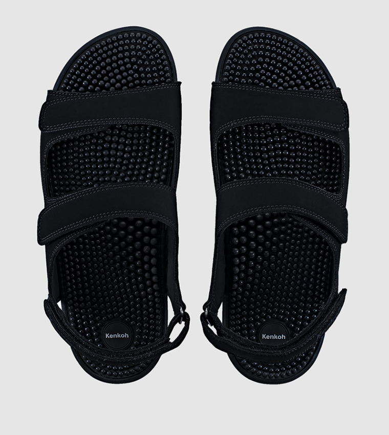 Buy Kenkoh Hanako Round Toe Flat Casual Sandals In Black | 6thStreet Kuwait