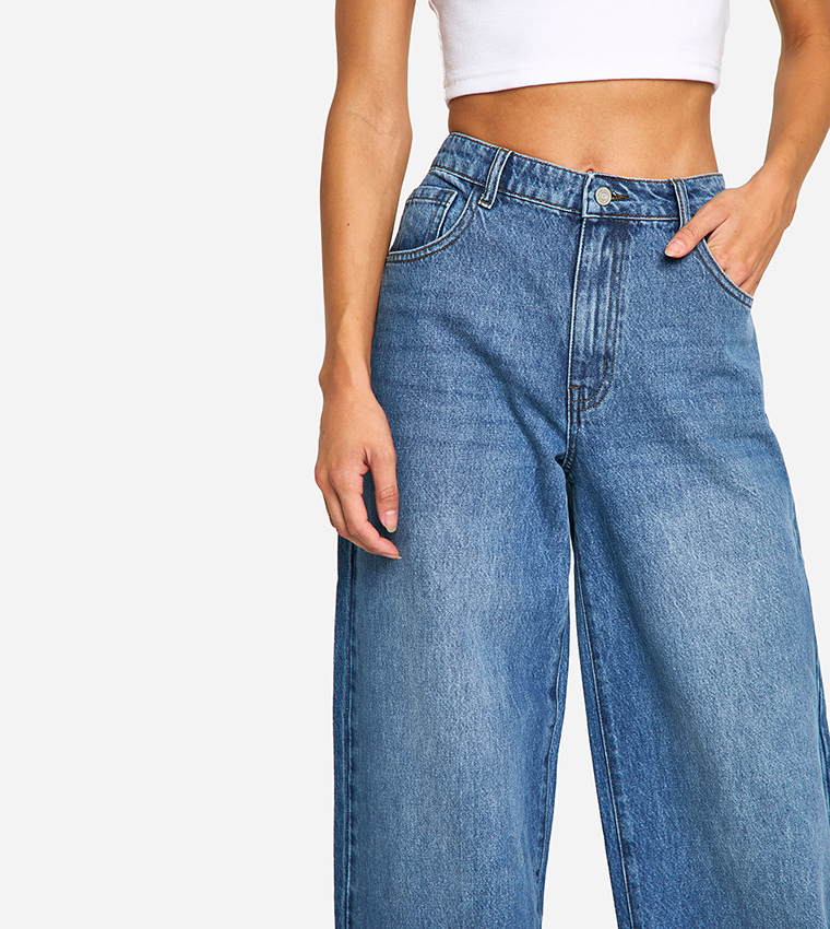 Buy Boohoo The Tall Low Rise Wide Leg Jeans In Blue | 6thStreet Saudi ...