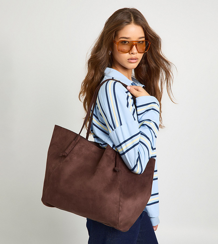 Buy Boohoo Textured Faux Suede Tote Bag In Brown | 6thStreet UAE
