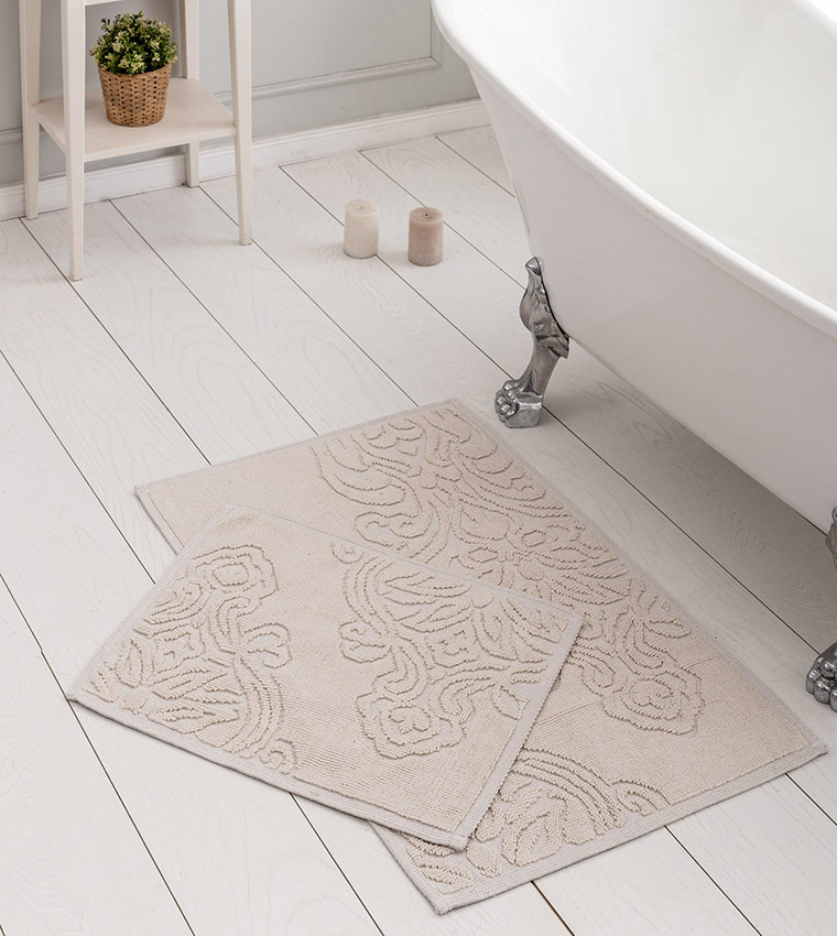 Buy LC Waikiki Men's Bath Mat Beige In Beige | 6thStreet Qatar