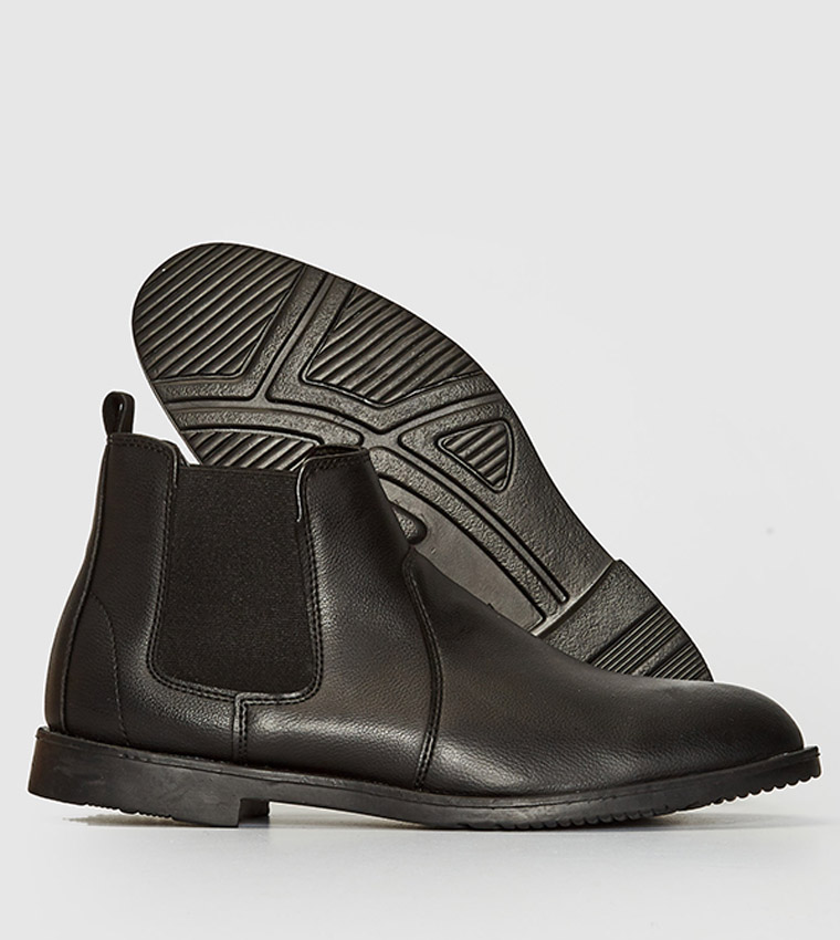 Buy LC Waikiki Chelsea Boots Black In Black | 6thStreet Kuwait