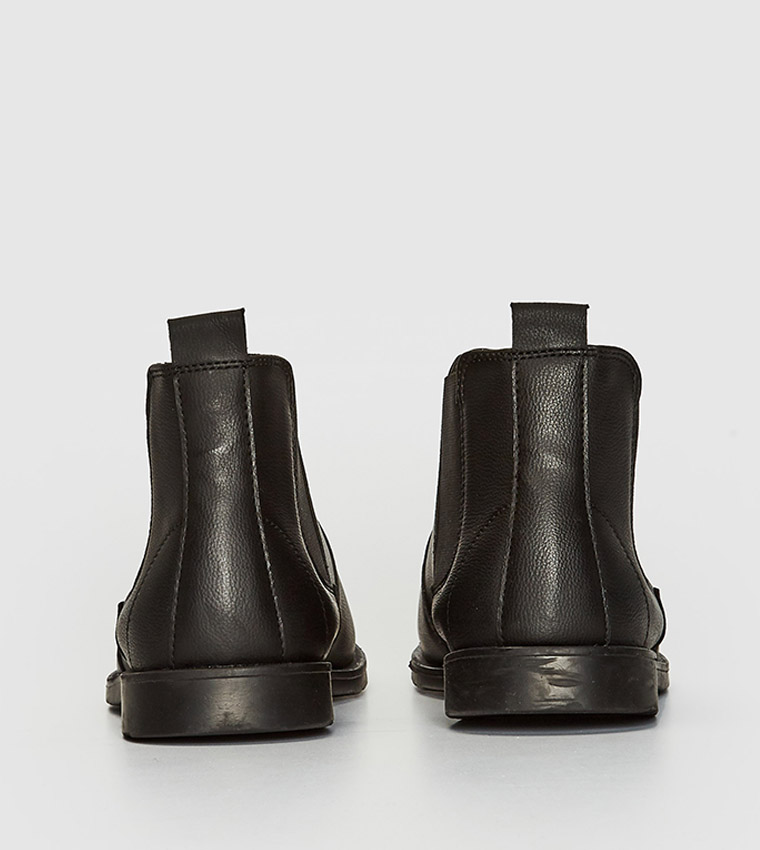 Buy LC Waikiki Chelsea Boots Black In Black | 6thStreet Kuwait