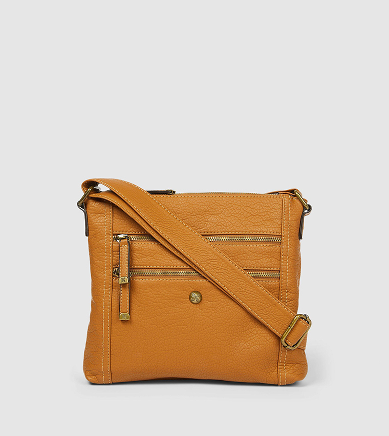 Mantaray bags store